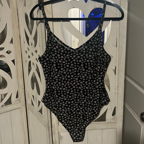 Derek Heart | Tops | Flower Bodysuit | Poshmark